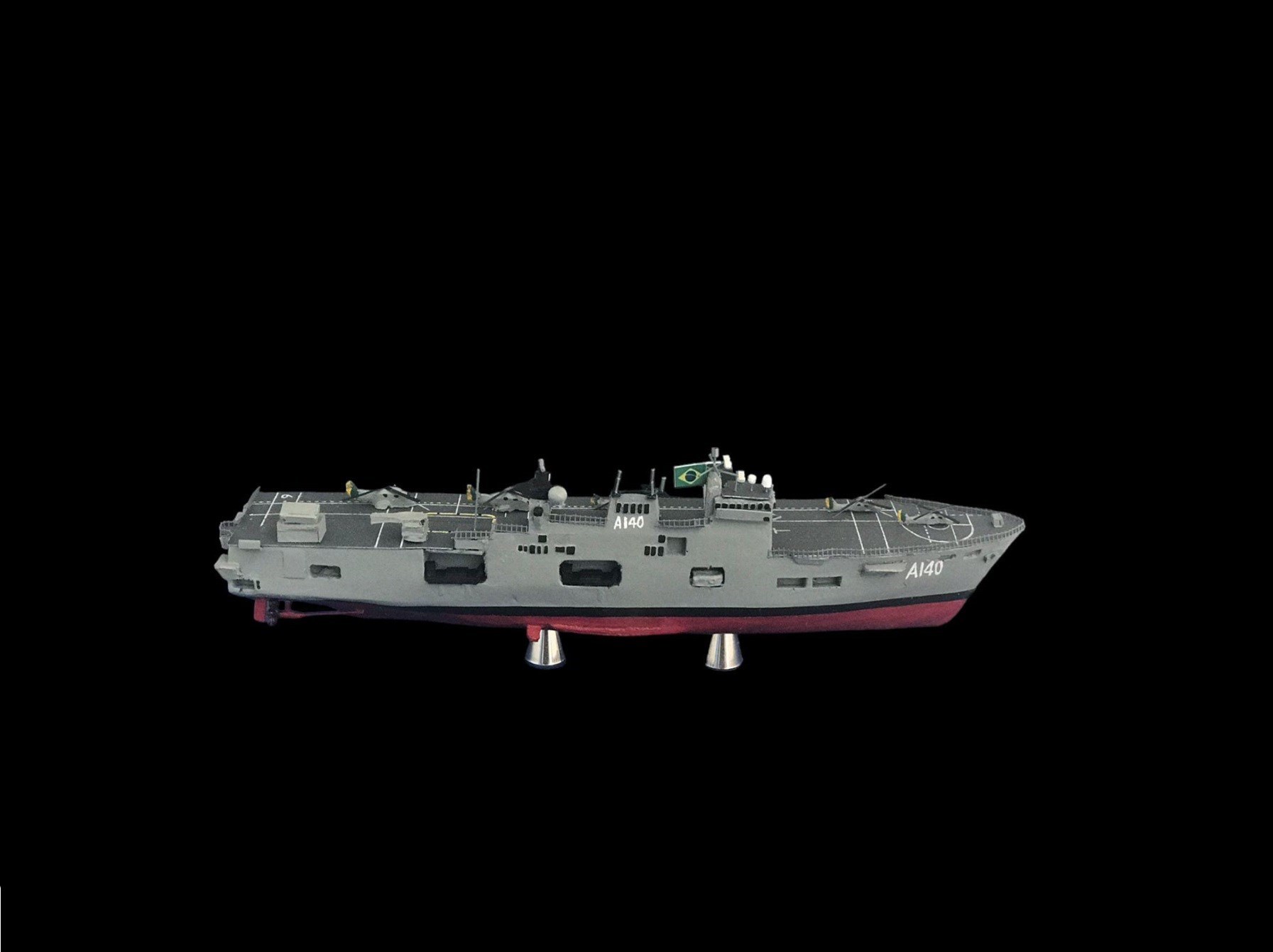 Maquete Navio Aeródromo Multipropósito Atlântico - Empório Naval