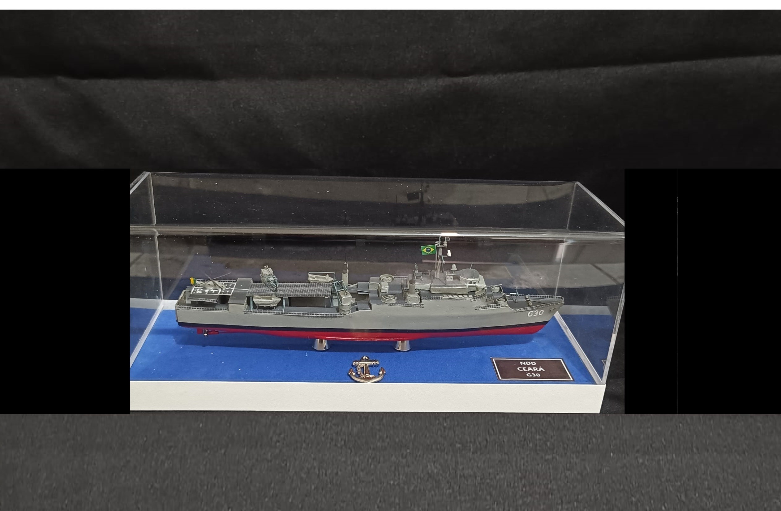 Maquete Navio de Desembarque Doca Ceará - Empório Naval